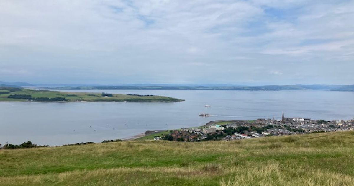Douglas Park- Largs-Circular - Ramblers